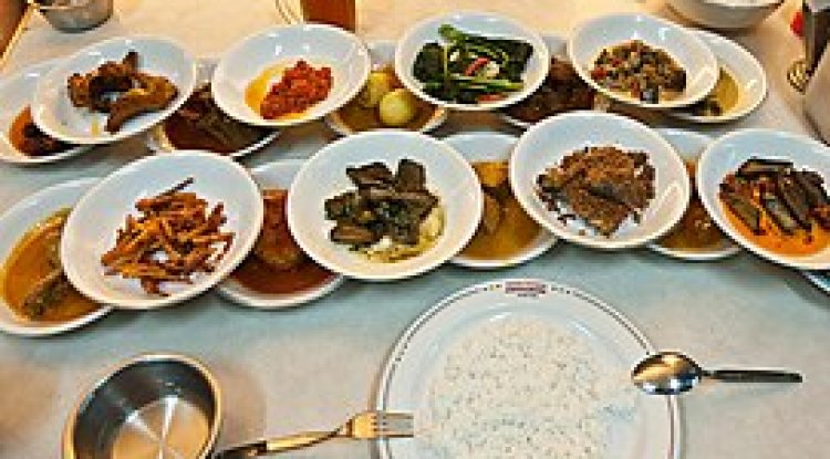 5 Keuntungan Menggunakan Box Catering Padang untuk Acara Keluarga ...